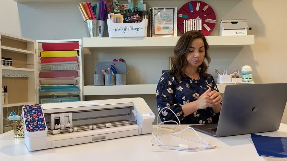 How to Update the Silhouette CAMEO 4 Firmware - Silhouette U