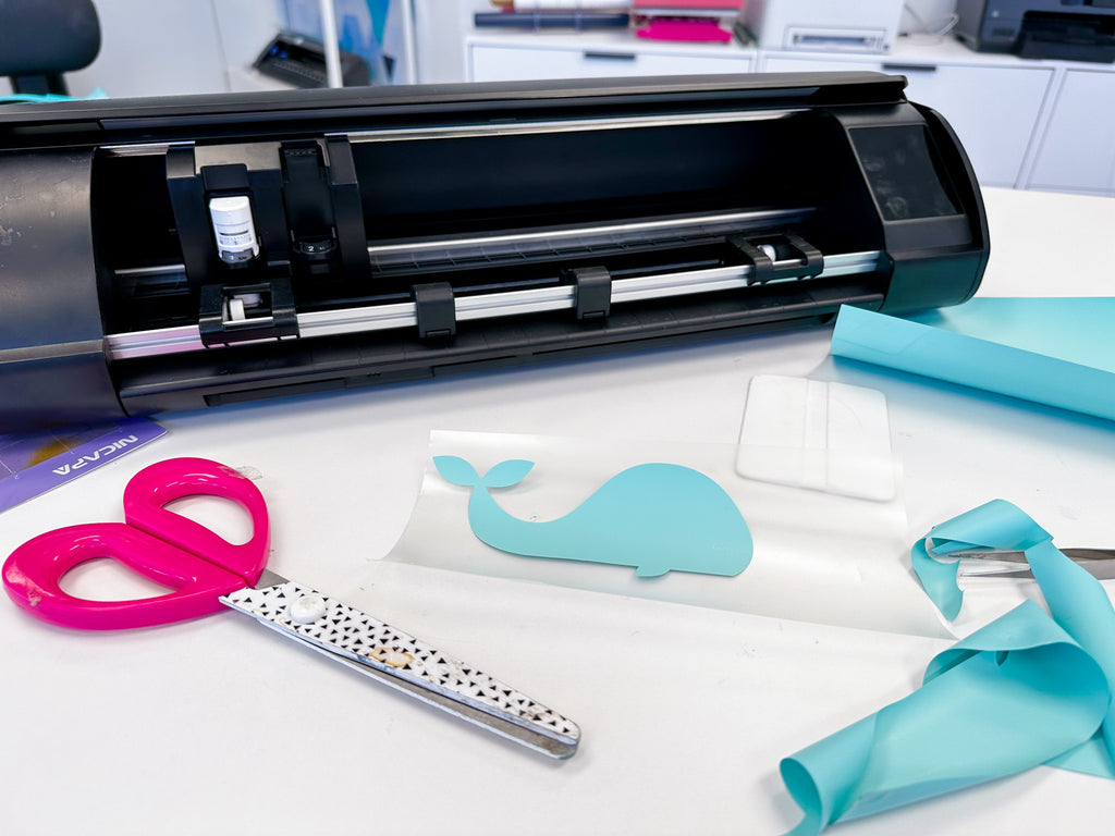 Beginner Video: First Cut With Silhouette Cameo 5 - Silhouette U